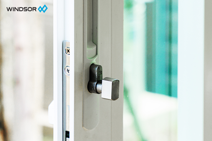 Multipoint Lock System บ้านปลอดภัยไร้กังวล